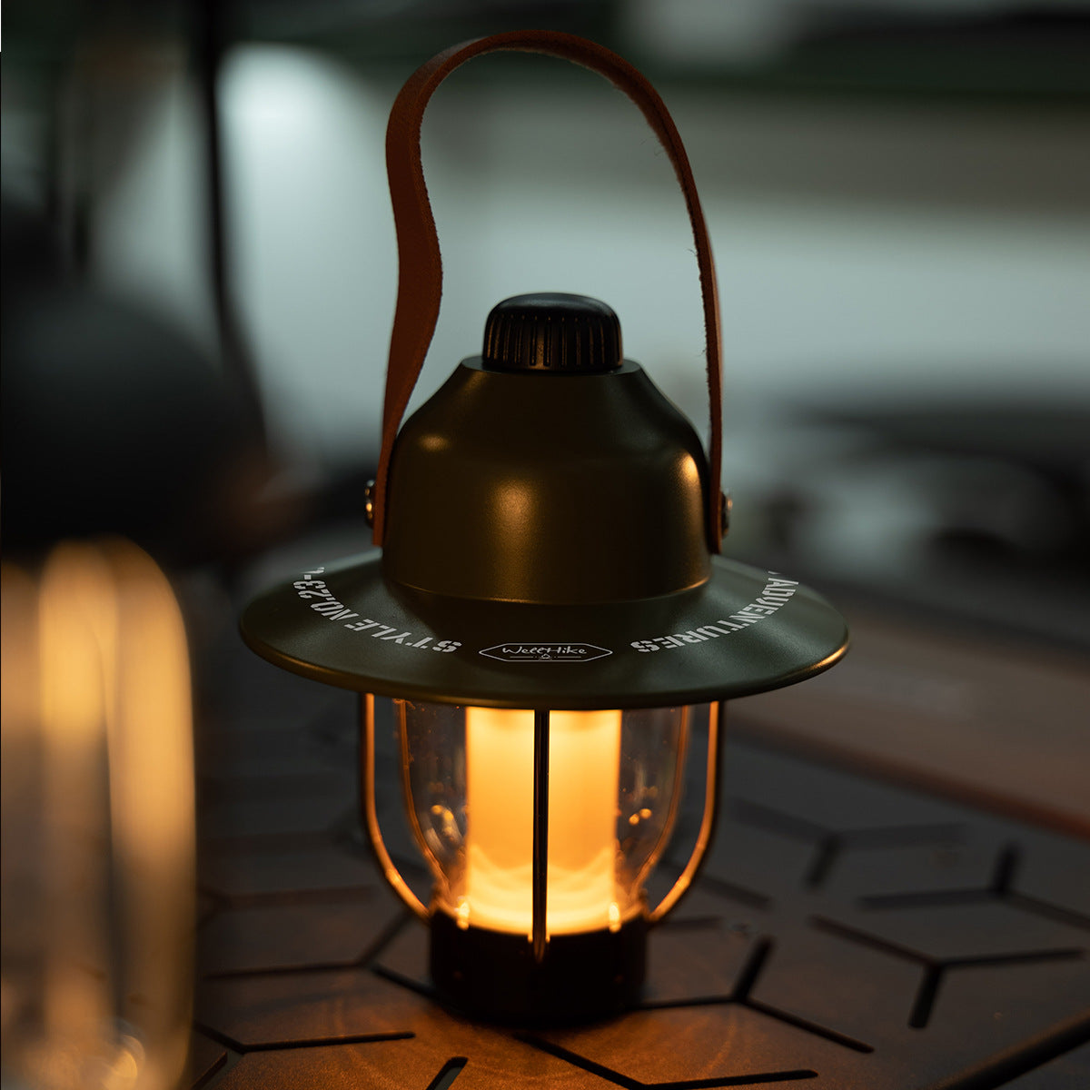 Outdoor Camping Retro Long-Lasting Hazelnut Light